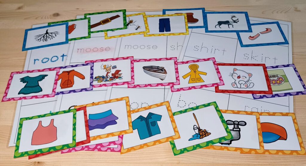 Seasons & Clothes Themed Rhyming Center - NBpreKactivities
